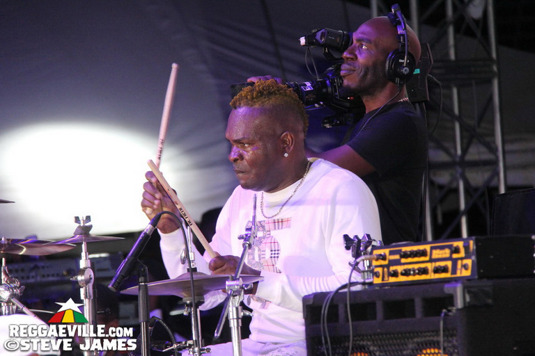 Photos: Popcaan with Beres Hammond, Toni-Ann Singh & Imeru Tafari 12/18 ...