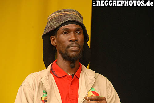 Midnite - reggaeville.com