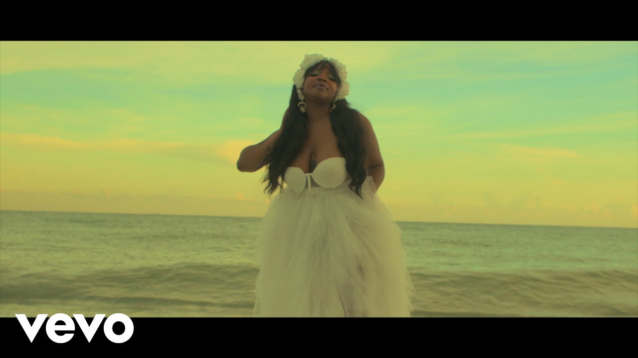 Video: Kelly Shane - Cigarette 11/22/2023