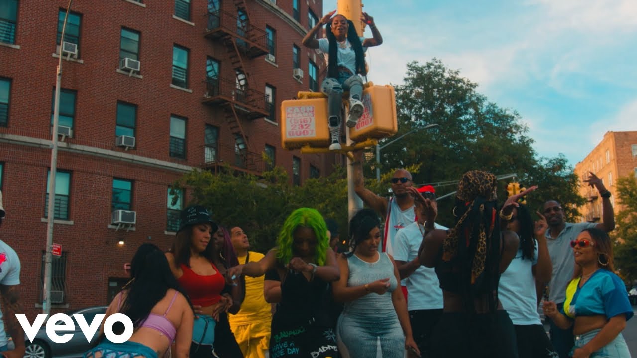 Video: HoodCelebrityy - Ratchet 9/6/2022