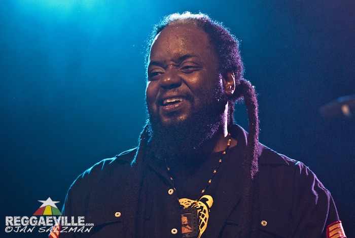 Photos: Jemere Morgan in Los Angeles, CA, United States @ El Rey ...