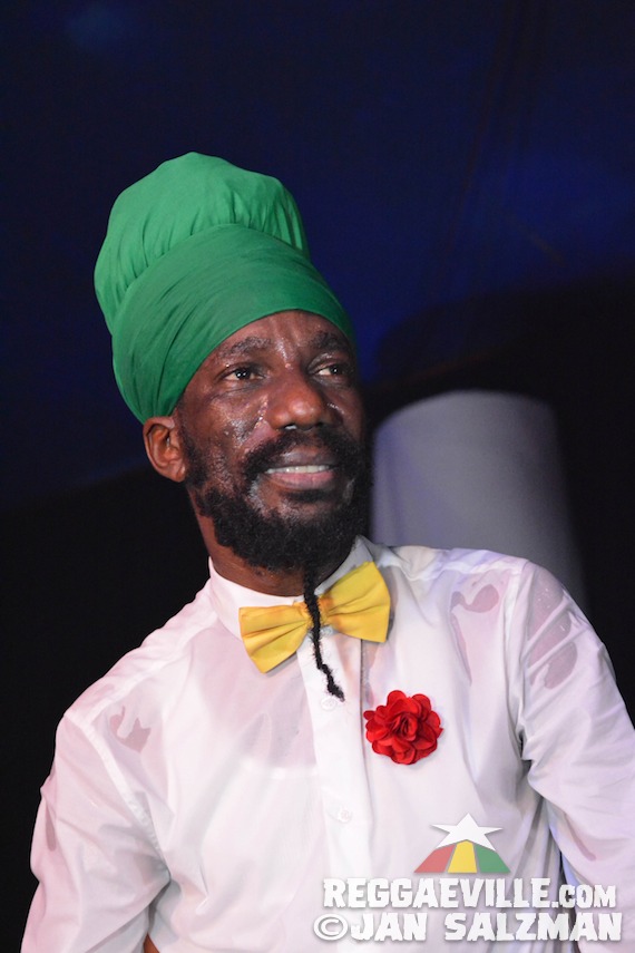 Photos: Sizzla in Inglewood, CA, United States @ Savoy 9/24/2016